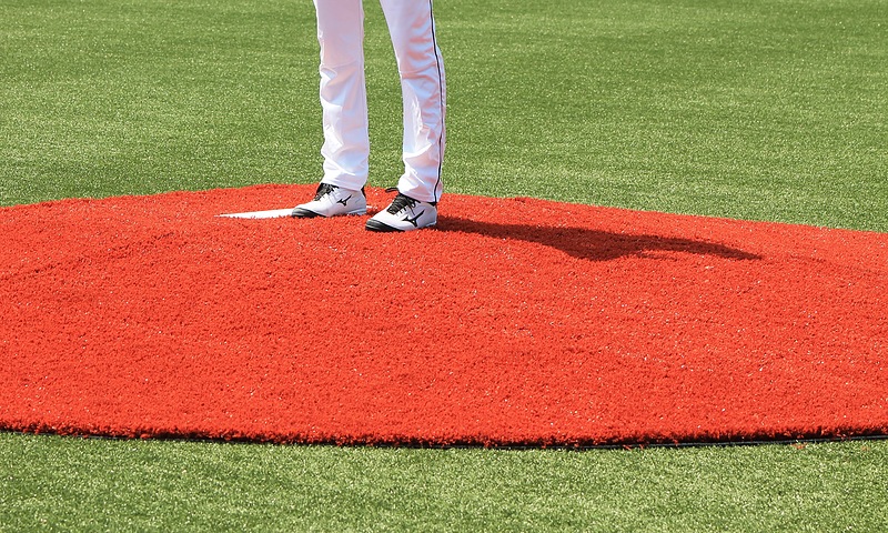 The Perfect Mound | Adult Portable Pitching Mounds